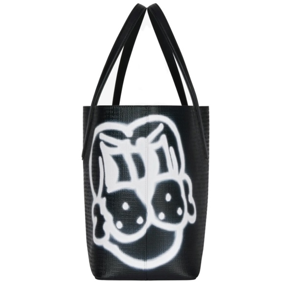 Givenchy | Bags | New With Tag 49 Givenchy Chito Wing Dog Print 4g ...